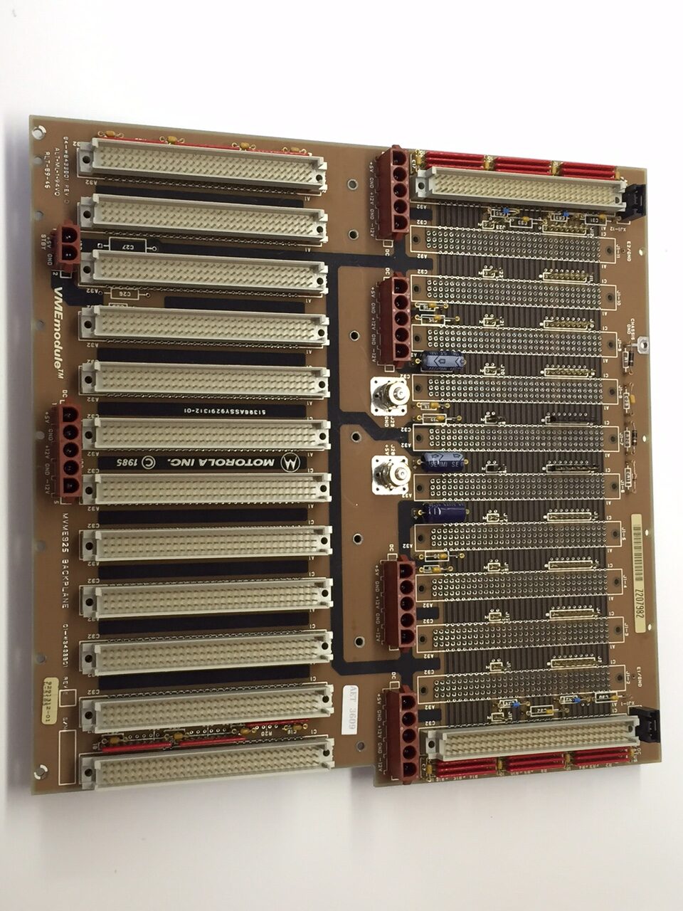 MVME 925 BACKPLANE – Digital Brothers Group